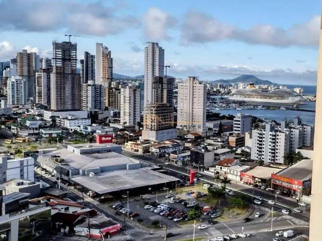 Apartamento para Venda em Itajaí/SC Fazenda 2 Quartos
