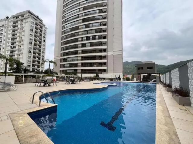 Apartamento para Venda em Itajaí/SC Fazenda 4 Quartos