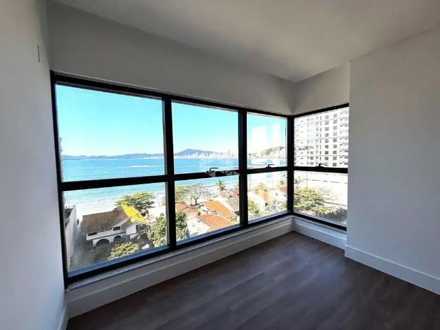 Apartamento para Venda em Itapema/SC Canto da Praia 3 Quartos