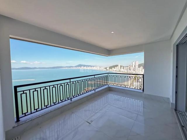 Apartamento para Venda em Itapema/SC Canto da Praia 3 Quartos