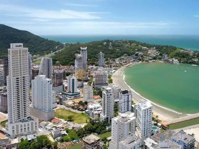 Apartamento para Venda em Itapema/SC Centro 4 Quartos