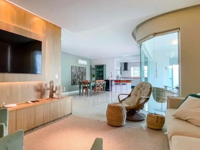 Apartamento para Venda em Itapema/SC Centro 4 Quartos
