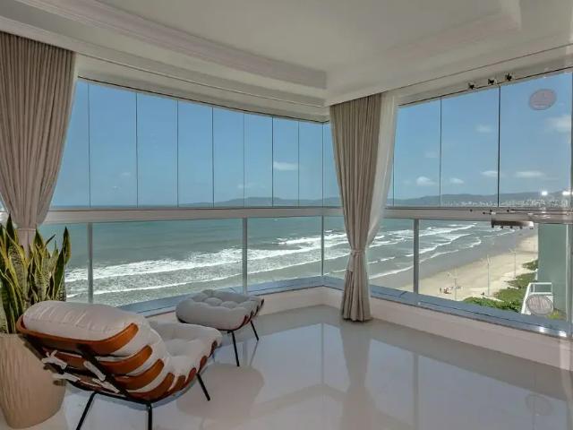 Apartamento para Venda em Itapema/SC Estreito 4 Quartos