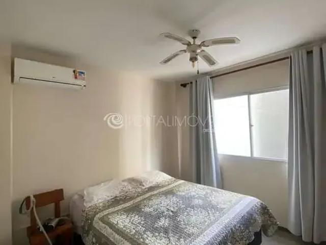 Apartamento para Venda em Itapema/SC Meia Praia 2 Quartos