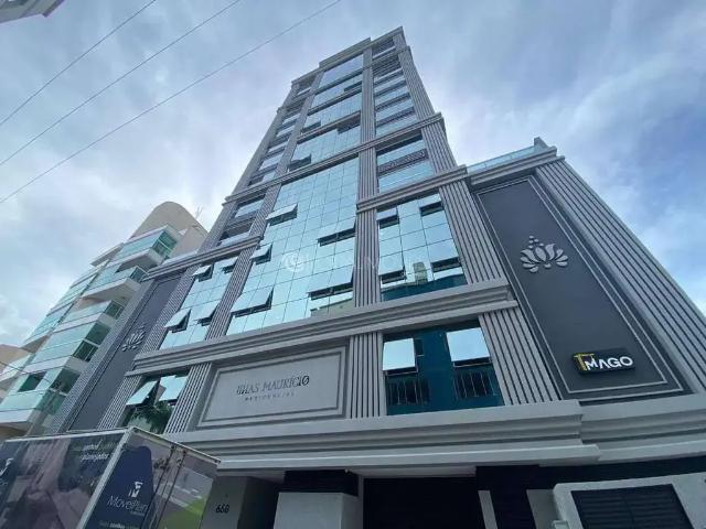 Apartamento para Venda em Itapema/SC Meia Praia 2 Quartos