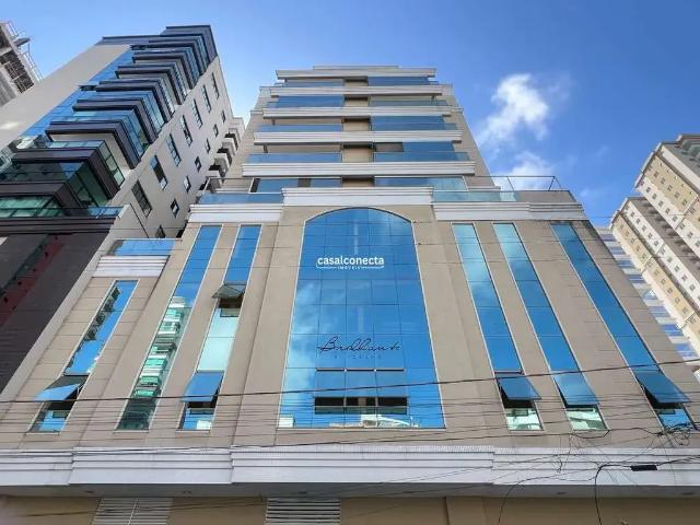 Apartamento para Venda em Itapema/SC Meia Praia 2 Quartos