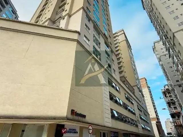 Apartamento para Venda em Itapema/SC Meia Praia 2 Quartos