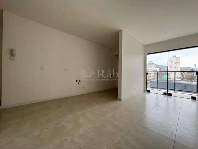 Apartamento para Venda em Itapema/SC Meia Praia 2 Quartos