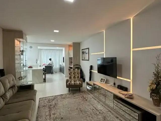 Apartamento para Venda em Itapema/SC Meia Praia 2 Quartos