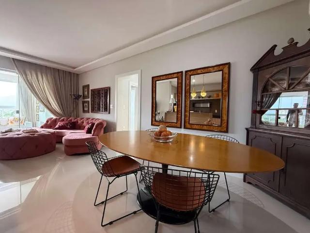 Apartamento para Venda em Itapema/SC Meia Praia 2 Quartos