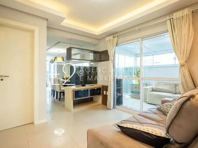 Apartamento para Venda em Itapema/SC Meia Praia 2 Quartos