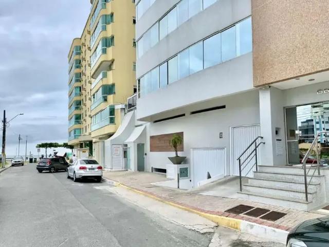 Apartamento para Venda em Itapema/SC Meia Praia 3 Quartos