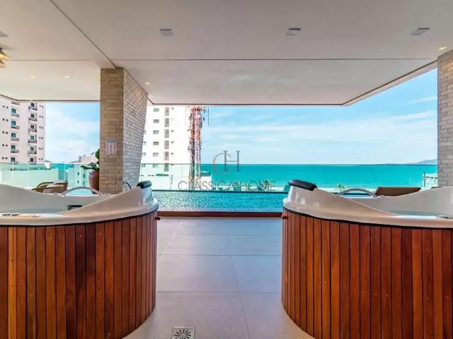 Apartamento para Venda em Itapema/SC Meia Praia 3 Quartos