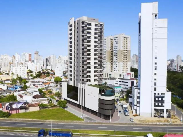 Apartamento para Venda em Itapema/SC Meia Praia 3 Quartos