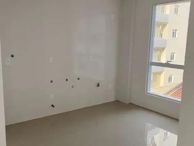 Apartamento para Venda em Itapema/SC Meia Praia 3 Quartos