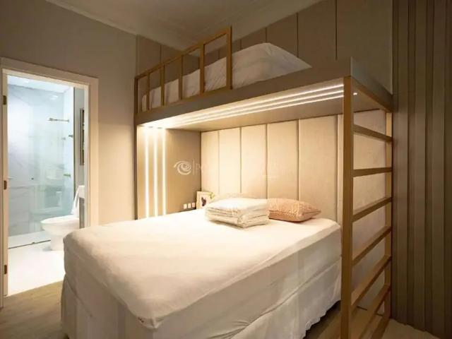 Apartamento para Venda em Itapema/SC Meia Praia 3 Quartos
