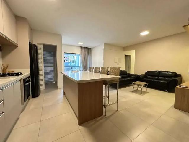 Apartamento para Venda em Itapema/SC Meia Praia 3 Quartos