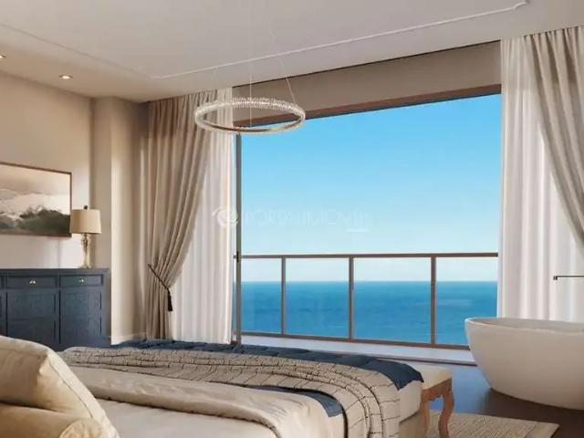 Apartamento para Venda em Itapema/SC Meia Praia 3 Quartos
