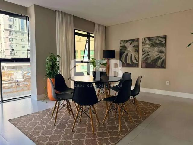 Apartamento para Venda em Itapema/SC Meia Praia 3 Quartos