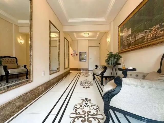 Apartamento para Venda em Itapema/SC Meia Praia 3 Quartos