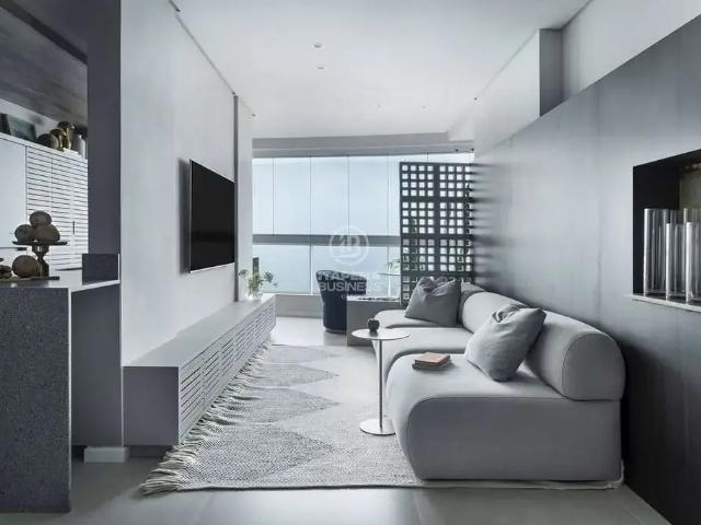 Apartamento para Venda em Itapema/SC Meia Praia 3 Quartos