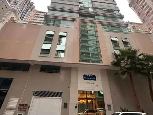Apartamento para Venda em Itapema/SC Meia Praia 3 Quartos