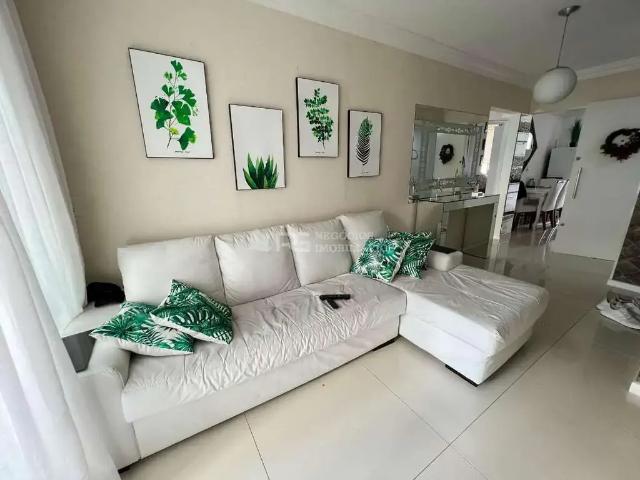 Apartamento para Venda em Itapema/SC Meia Praia 3 Quartos