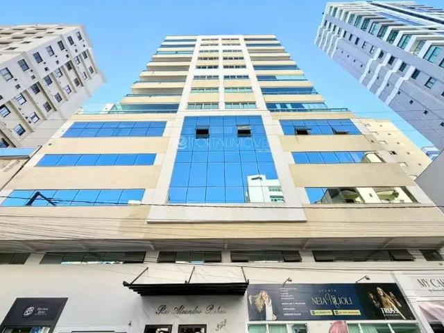 Apartamento para Venda em Itapema/SC Meia Praia 3 Quartos