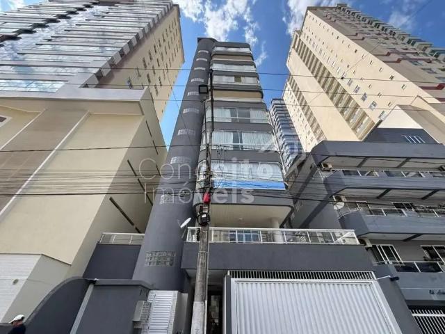 Apartamento para Venda em Itapema/SC Meia Praia 3 Quartos