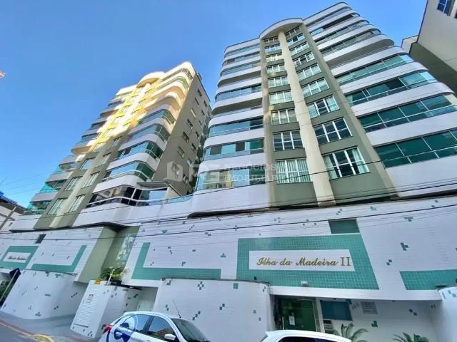 Apartamento para Venda em Itapema/SC Meia Praia 3 Quartos