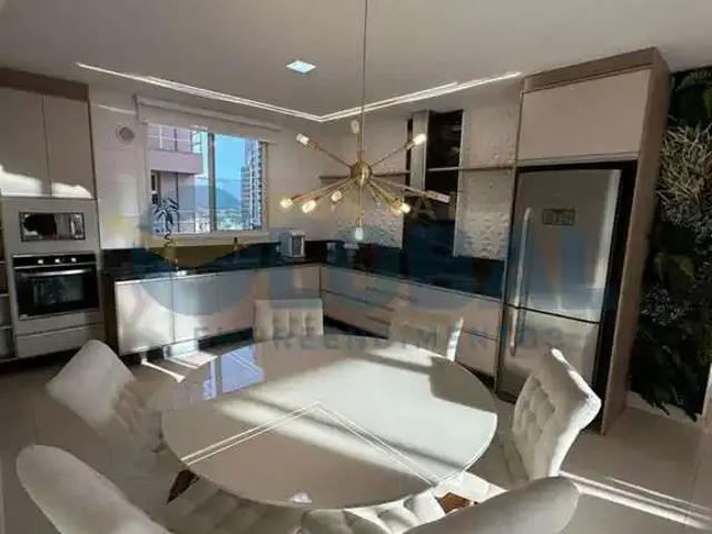 Apartamento para Venda em Itapema/SC Meia Praia 3 Quartos