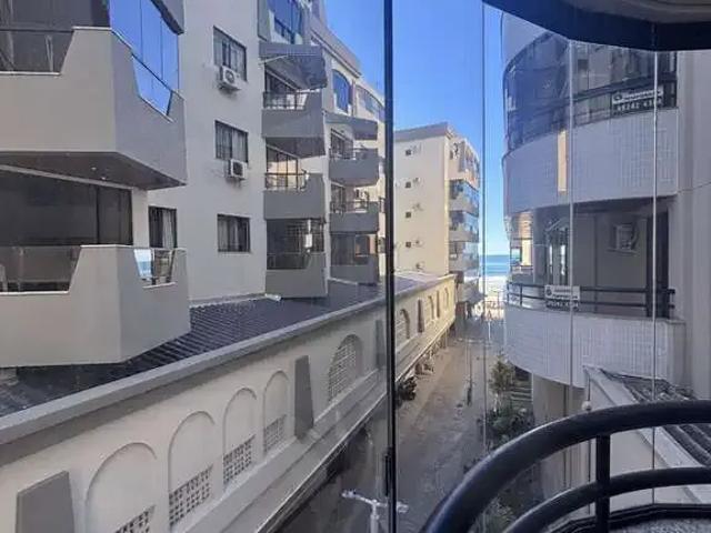 Apartamento para Venda em Itapema/SC Meia Praia 3 Quartos