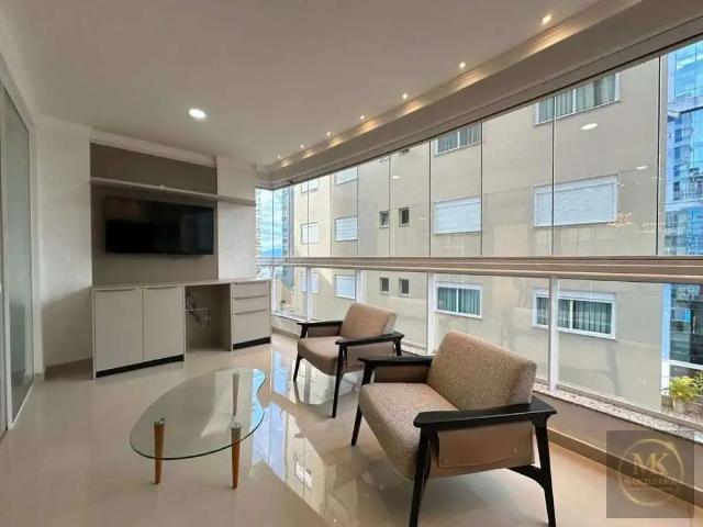 Apartamento para Venda em Itapema/SC Meia Praia 3 Quartos
