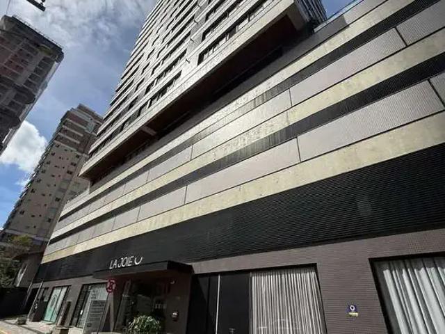 Apartamento para Venda em Itapema/SC Meia Praia 3 Quartos