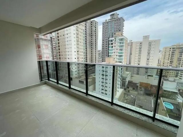 Apartamento para Venda em Itapema/SC Meia Praia 3 Quartos