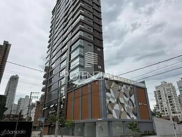 Apartamento para Venda em Itapema/SC Meia Praia 3 Quartos