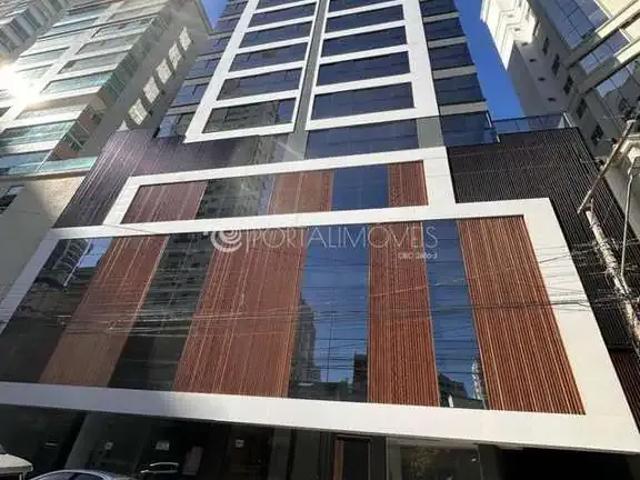 Apartamento para Venda em Itapema/SC Meia Praia 3 Quartos