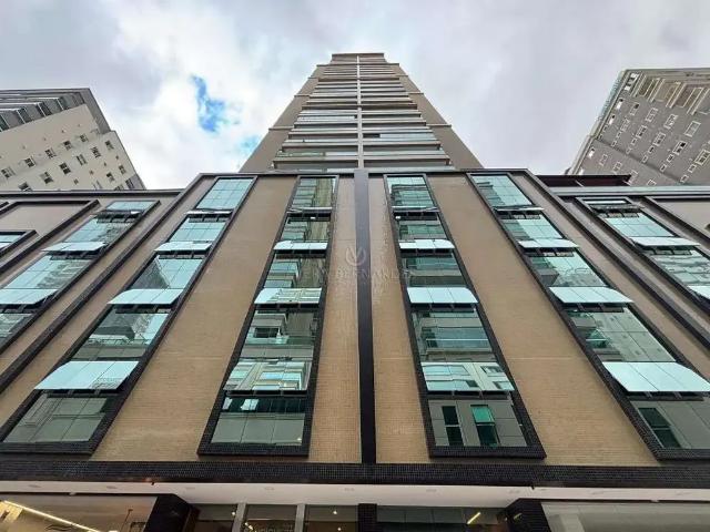 Apartamento para Venda em Itapema/SC Meia Praia 3 Quartos