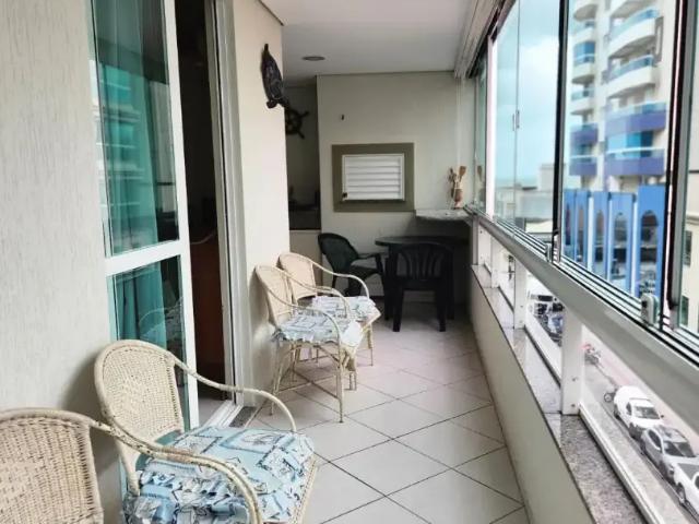 Apartamento para Venda em Itapema/SC Meia Praia 3 Quartos