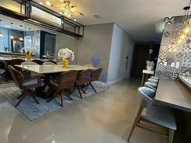 Apartamento para Venda em Itapema/SC Meia Praia 3 Quartos