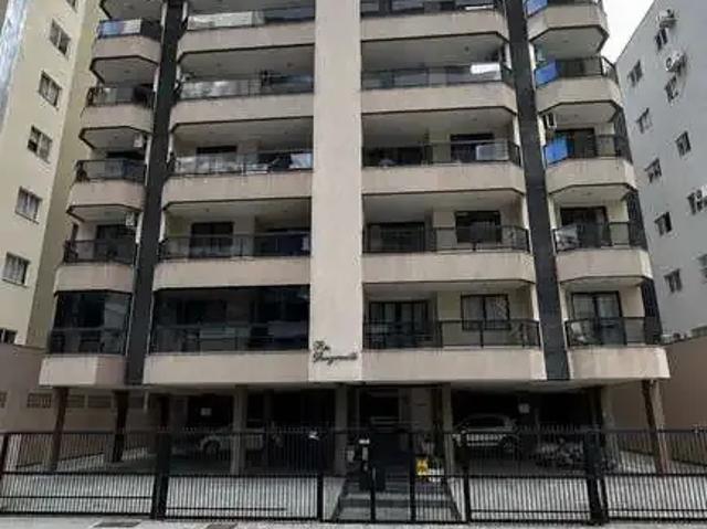Apartamento para Venda em Itapema/SC Meia Praia 3 Quartos