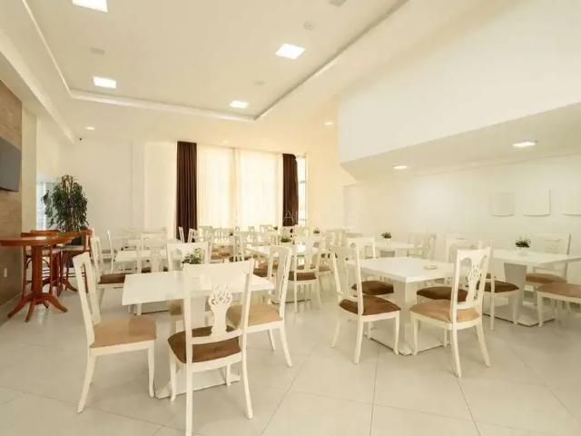 Apartamento para Venda em Itapema/SC Meia Praia 3 Quartos