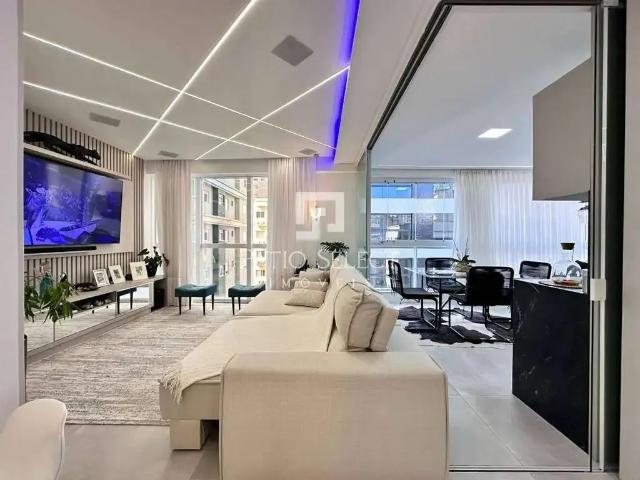 Apartamento para Venda em Itapema/SC Meia Praia 3 Quartos