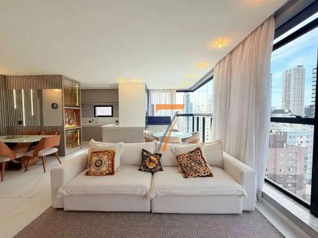 Apartamento para Venda em Itapema/SC Meia Praia 3 Quartos