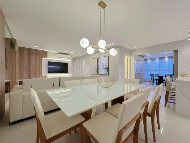 Apartamento para Venda em Itapema/SC Meia Praia 3 Quartos