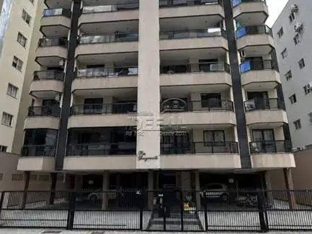 Apartamento para Venda em Itapema/SC Meia Praia 3 Quartos