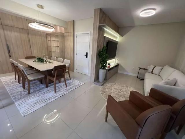 Apartamento para Venda em Itapema/SC Meia Praia 3 Quartos