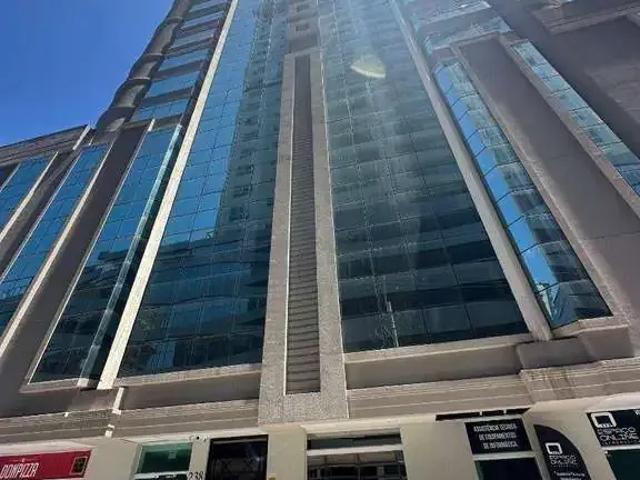 Apartamento para Venda em Itapema/SC Meia Praia 3 Quartos