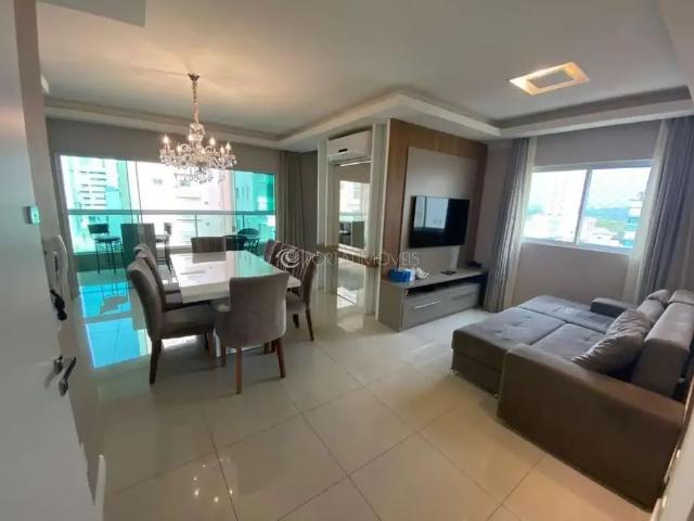Apartamento para Venda em Itapema/SC Meia Praia 3 Quartos