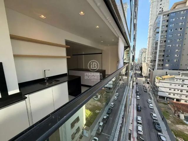 Apartamento para Venda em Itapema/SC Meia Praia 3 Quartos